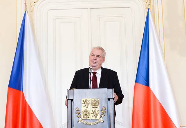 Strana práv občanů (Zemanovci) - projekt, který drží pevné vazby na ...