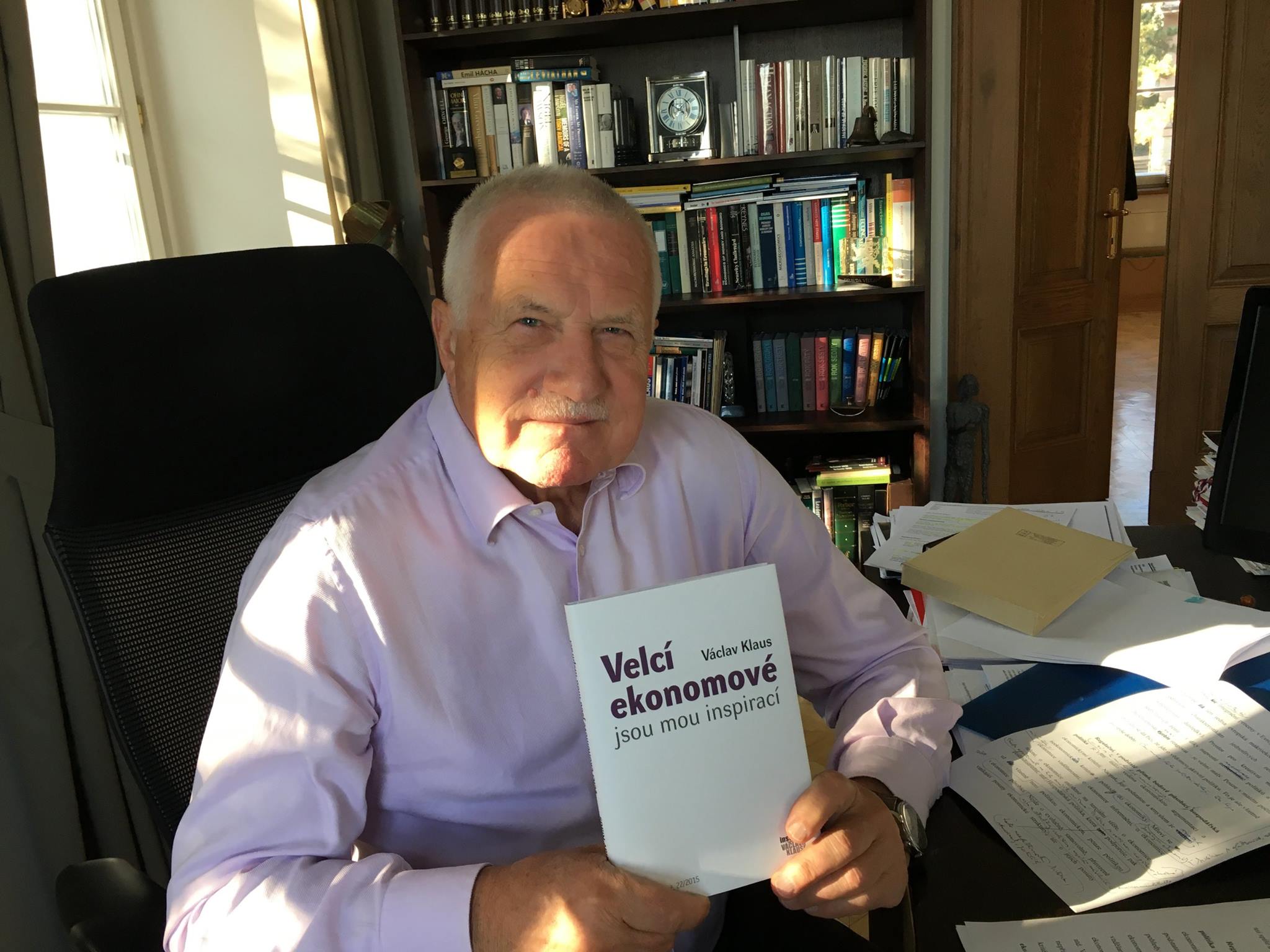 Václav Klaus je velký kritik neziskovek. Sám ale nyní působí ve čtyřech ...