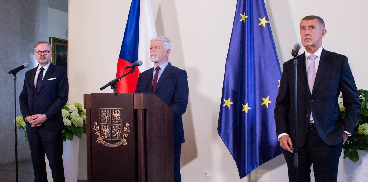 Víme, co dělat. Nejde to prosadit. Proč čeští politici nevidí za ...