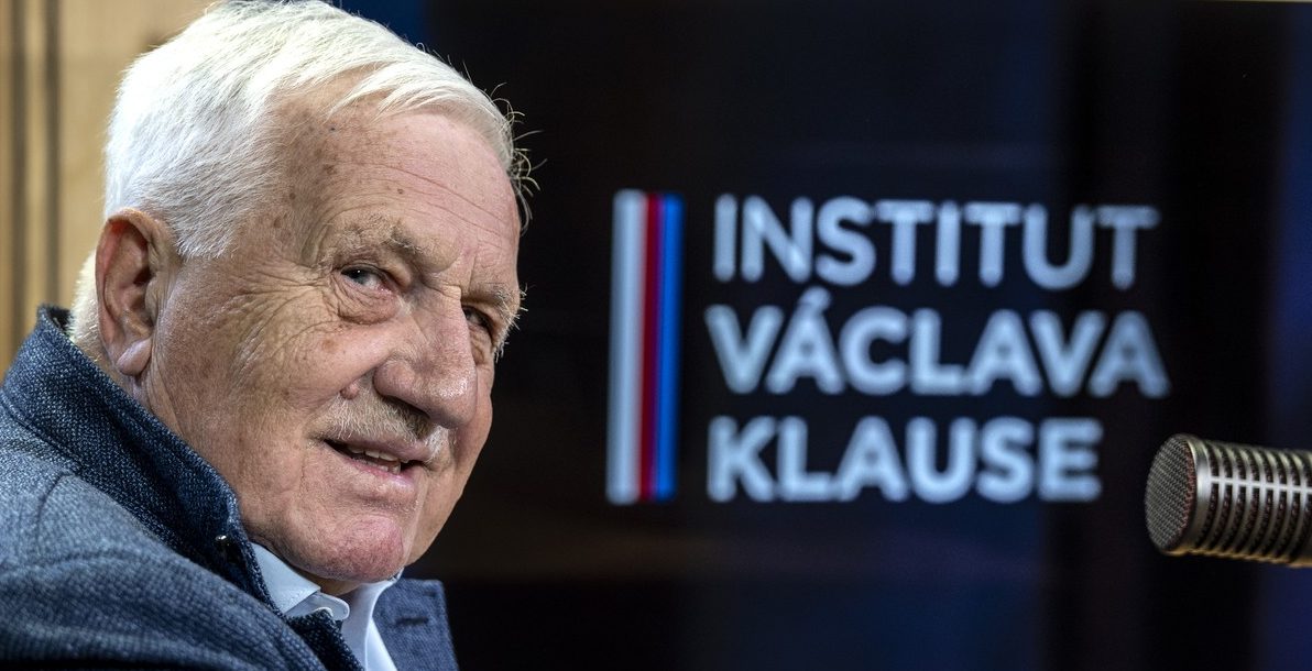 Klaus byl hvězdou akce blízké extremistům. Jména nezná, s názory ...